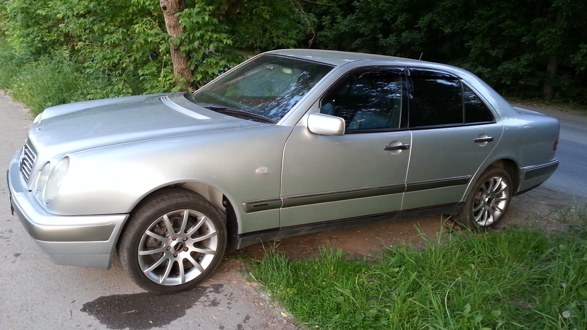 Mercedes-Benz E-class (W210) 2.8 бензиновый 1998 | E280 4-matic на DRIVE2