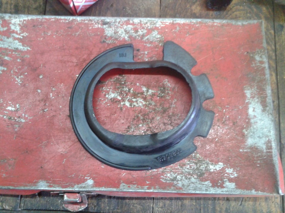 Демпфер под пружины — Opel Kadett E, 1,3 л, 1987 года | своими руками ...