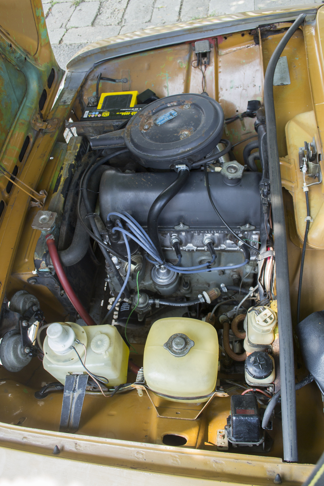 Engine bay. — Lada 2101, 1,6 л, 1979 года | плановое ТО | DRIVE2