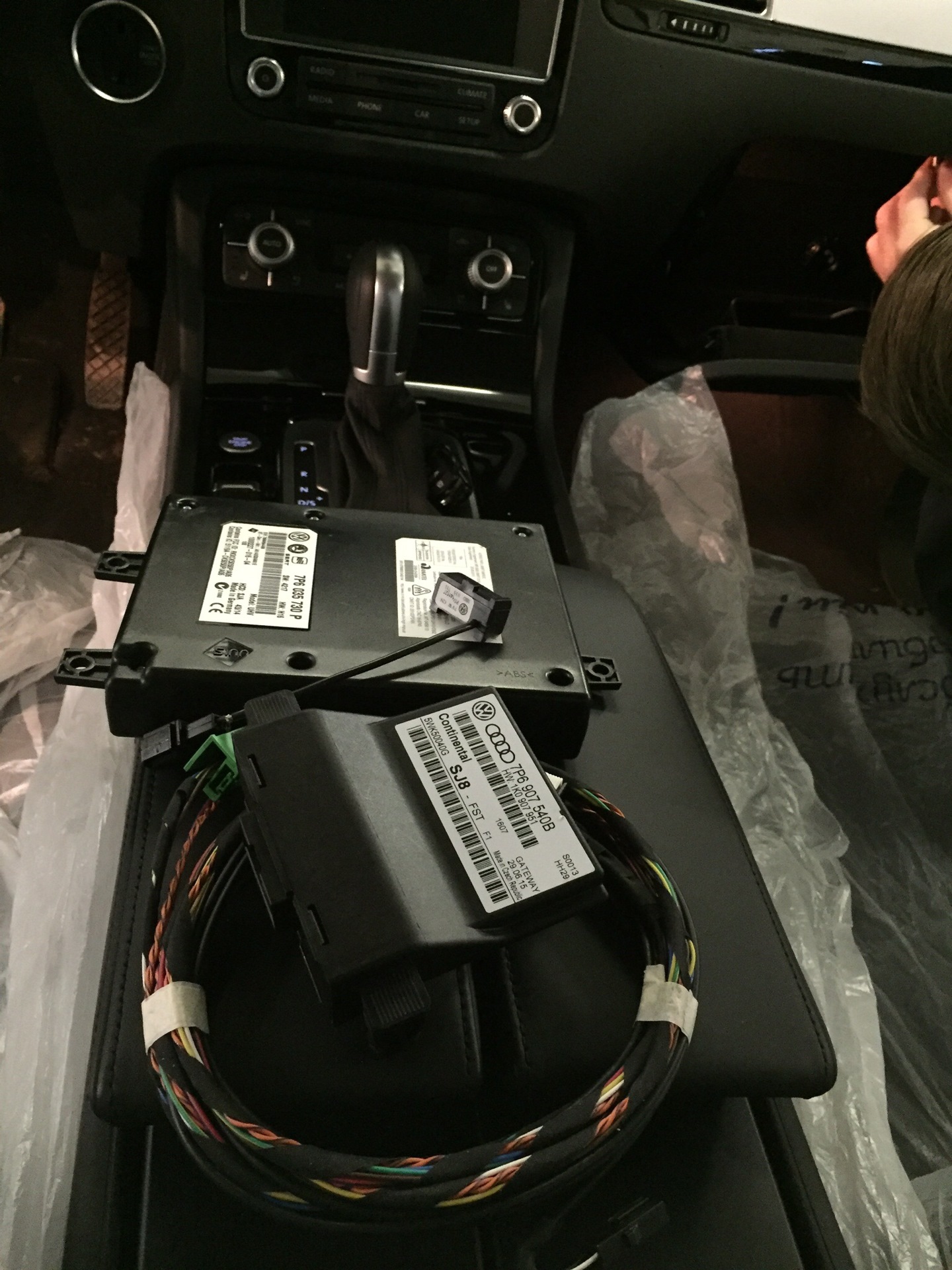 Touareg 2016 с магнитолой RCD550. Установка громкой связи Bluetooth ...