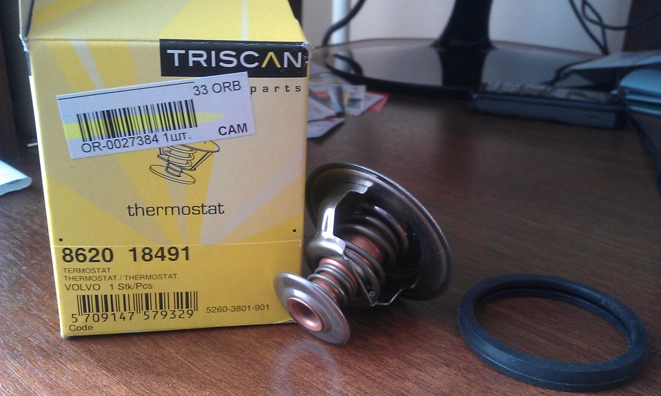 Замена термостата Ford Focus ST или снятие короба воздушного фильтра ...