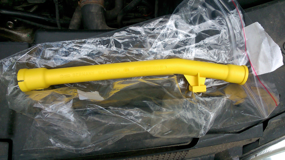 Направляющая щупа, дверной уплотнитель, замена масла, подвесы глушителя ...