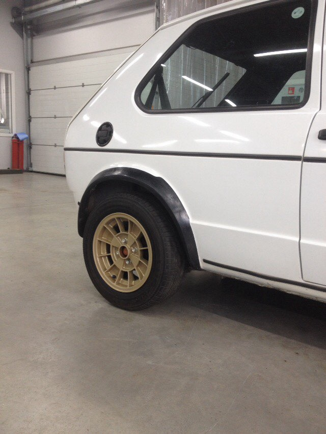 Ronal Kleeblatt. — Volkswagen Golf Mk1 GTI, 1,6 л, 1981 года | колёсные ...