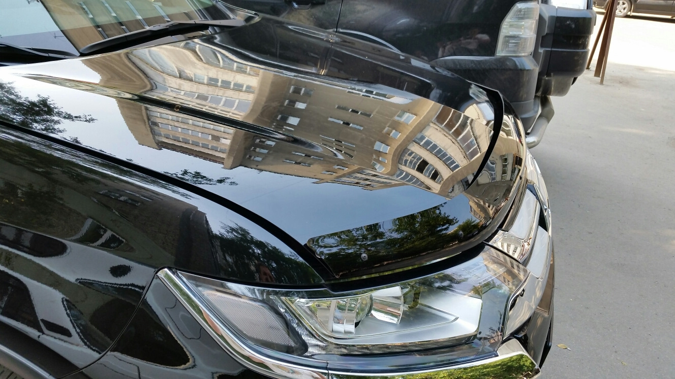 Мухобойка на капот — Mitsubishi Outlander (3G), 2 л, 2015 года ...