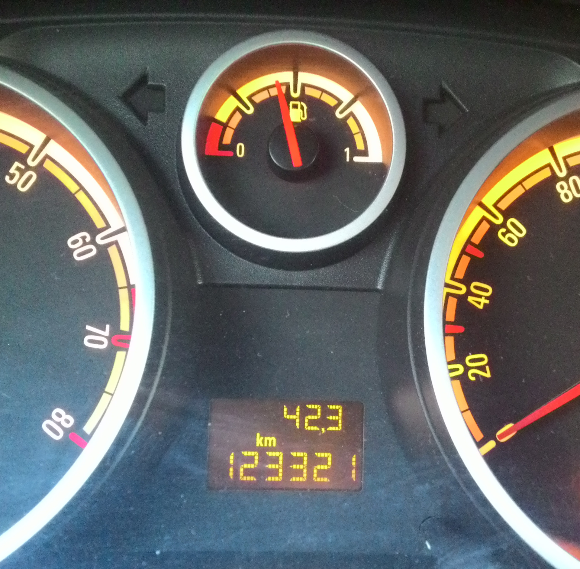 Очередная замена масла — Opel Corsa D, 1,2 л, 2007 года | плановое ТО ...