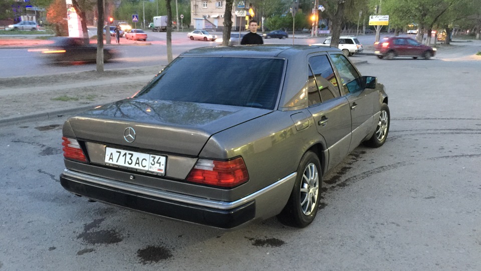 Mercedes-Benz E-Class (W124) 2.0 бензиновый 1989 | будет e500 AMG на DRIVE2