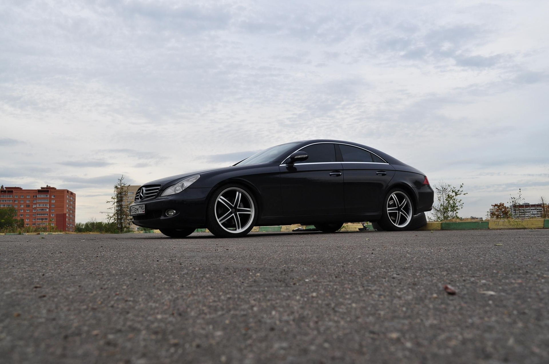 Новые диски на Mercedes CLS R20 — Mercedes-Benz CLS (W219), 3,5 л, 2005 ...