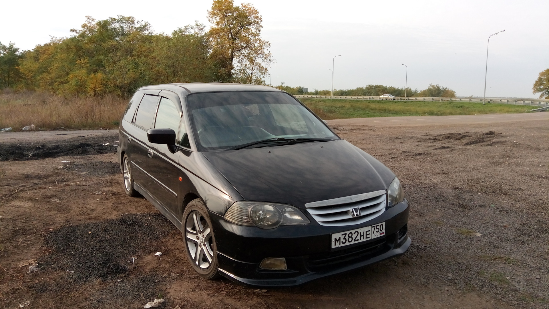 Honda Odyssey (2G) 2.3 бензиновый 2002 | Absolute "Raven" на DRIVE2