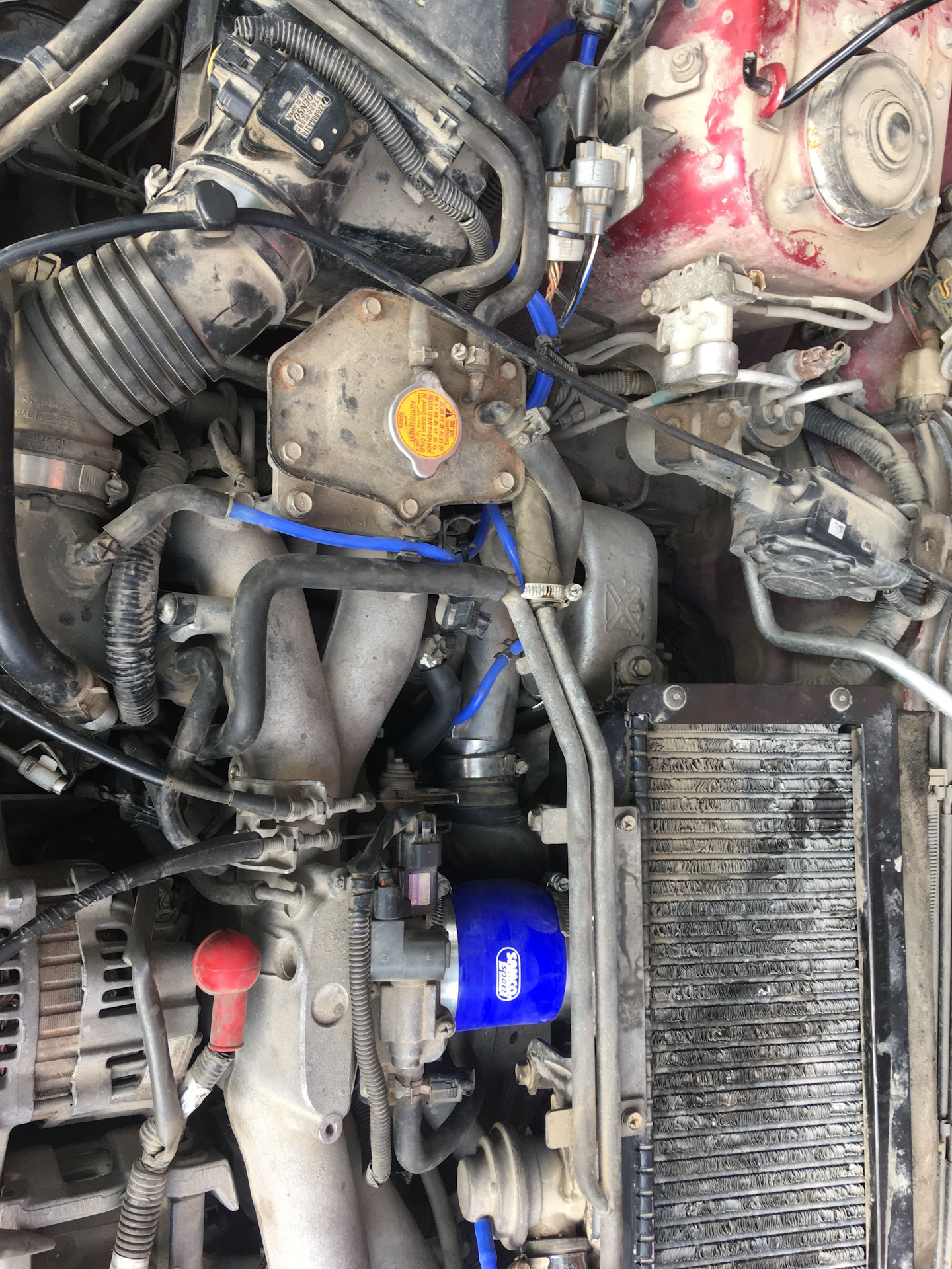 26# Замена клапана картерных газов и изменение места установки сенсора ...