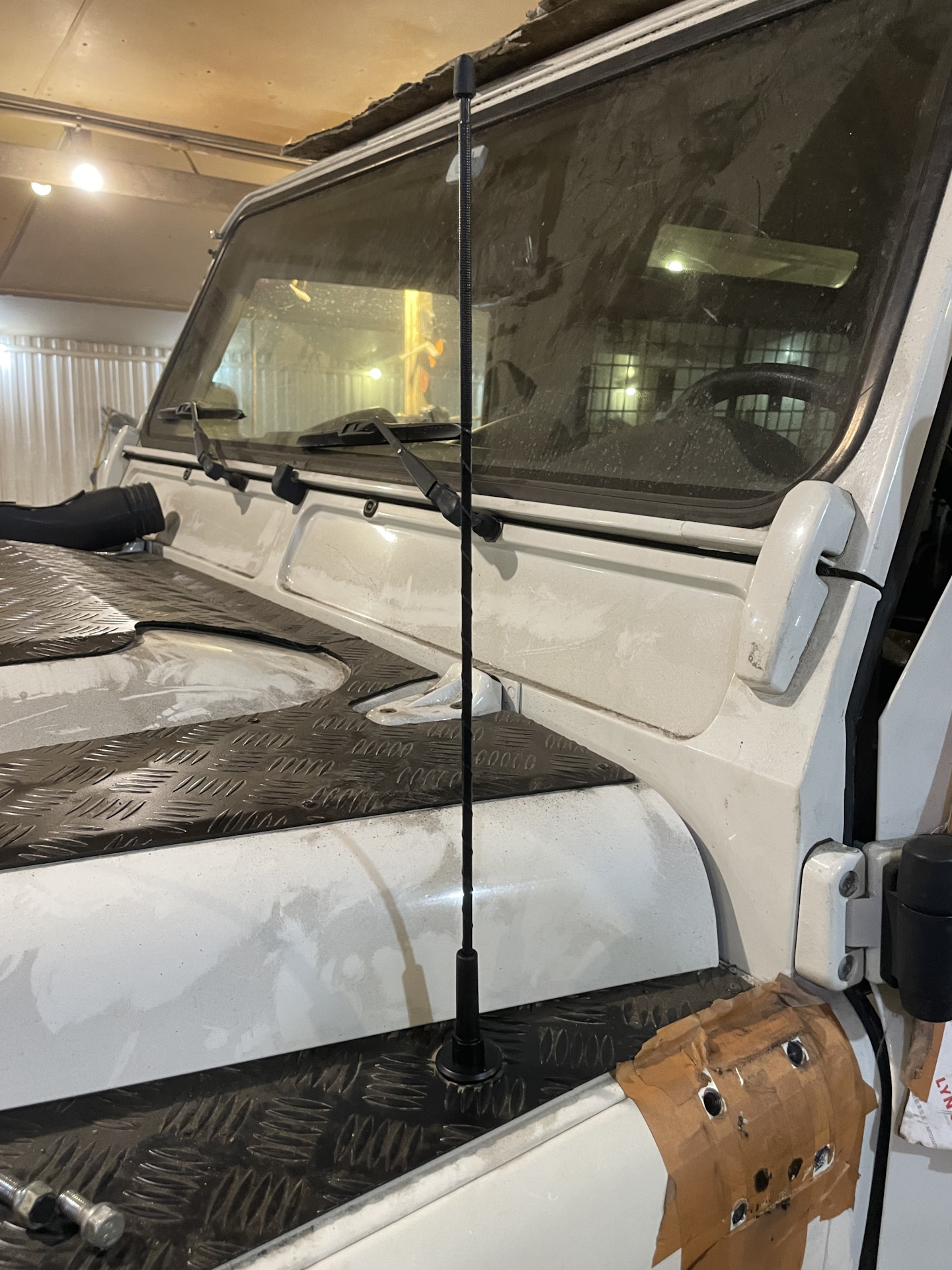 Лесная антенна — Land Rover Defender (L315/L316), 2,4 л, 2008 года ...