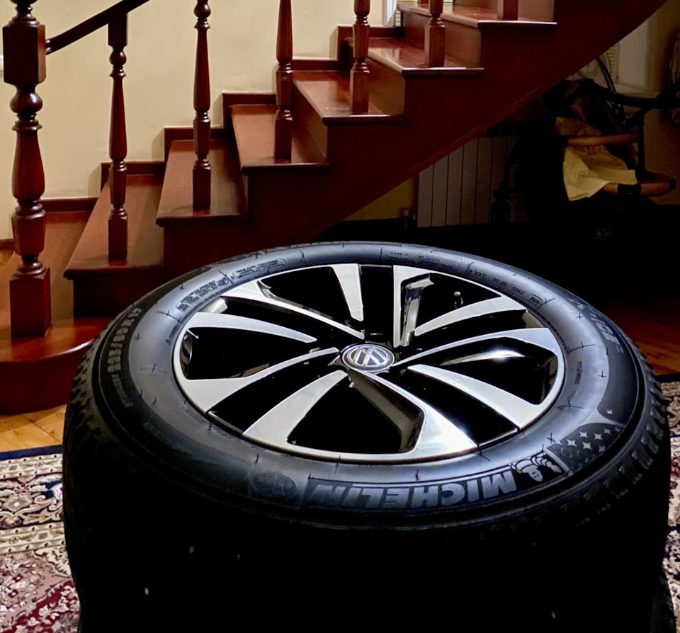Готовь сани летом Michelin X-Ice 3 — Volkswagen Tiguan (2G), 2 л, 2019 ...