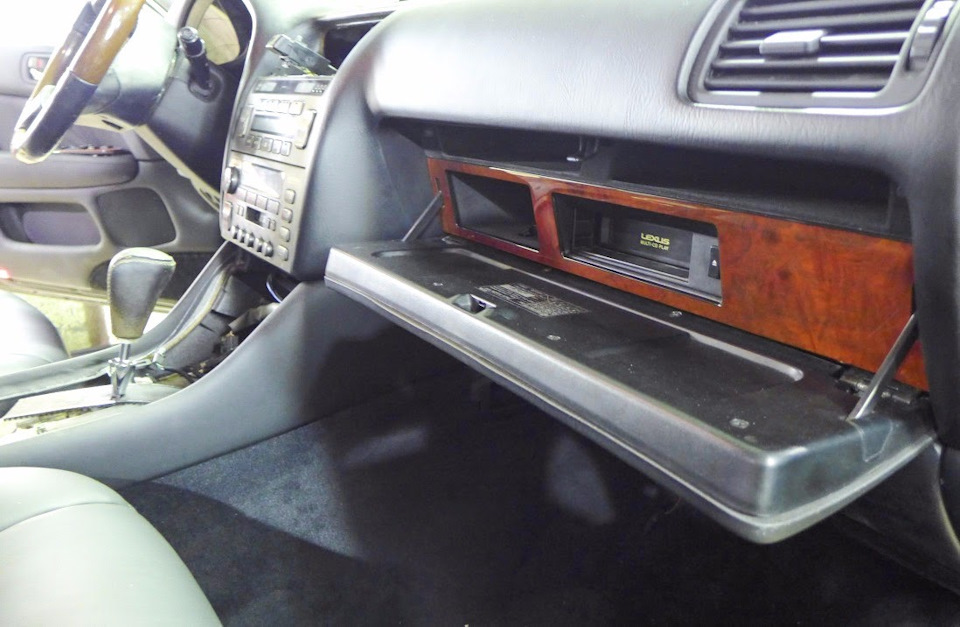 монитор и головное устройство — Lexus LS (UCF20), 4 л, 1997 года ...