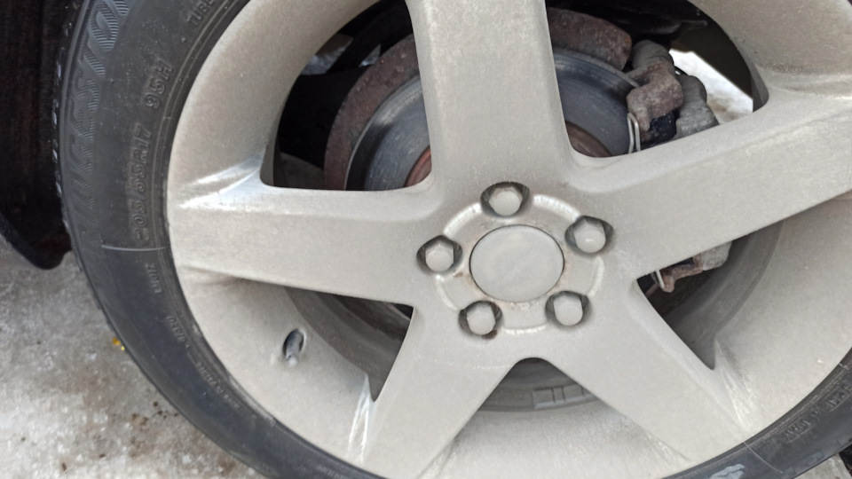 Замена задних колодок и пыльников суппортов — Ford Focus Hatchback II ...