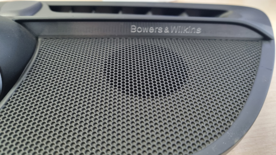 31350432 Центральным динамиком Volvo | Запчасти на DRIVE2