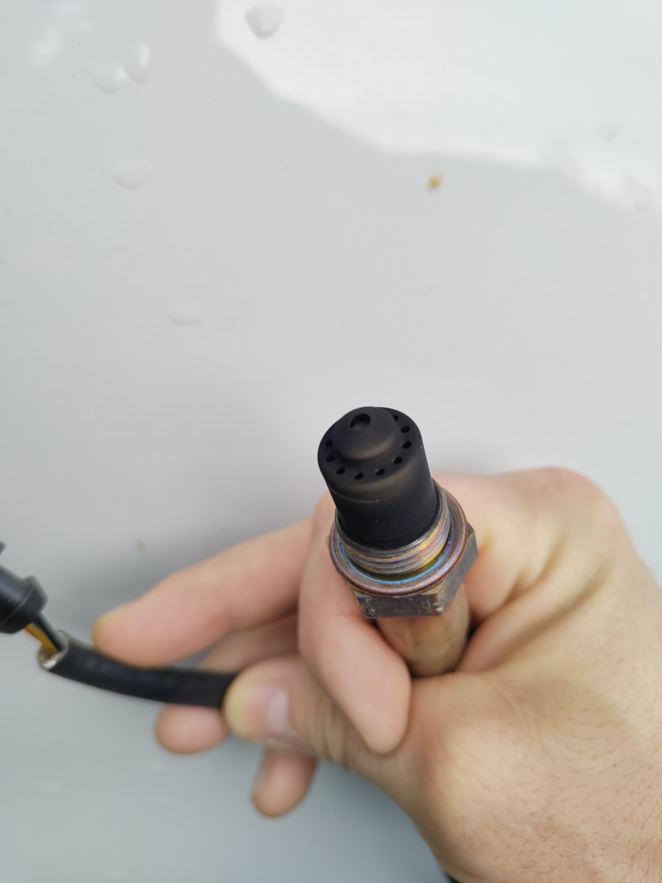 Замена кислородного датчика (лямбда-зонд) до катализатора — Skoda ...