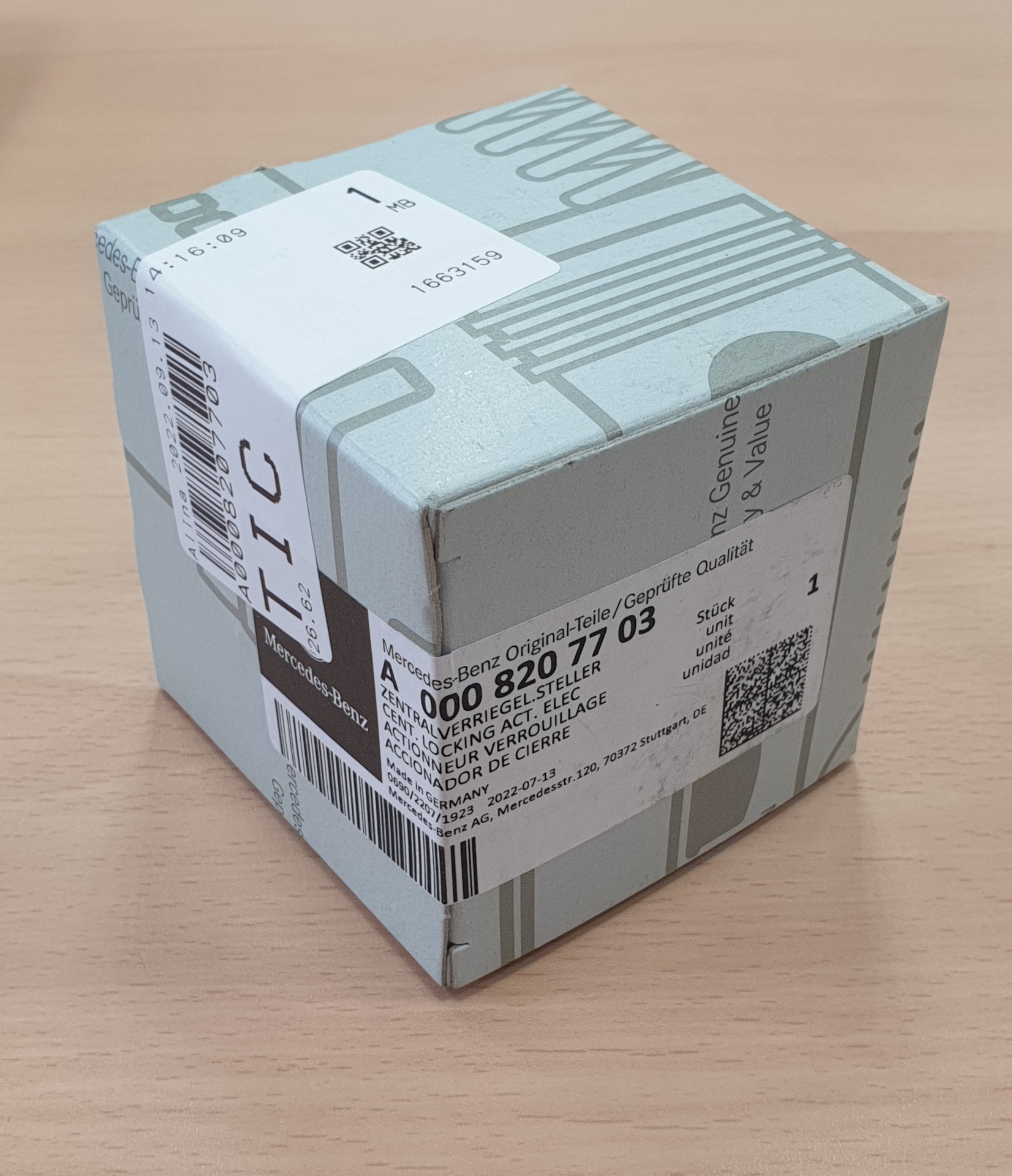 Замена привода лючка бензобака — Mercedes-Benz GLA-Class (X156), 1,6 л ...