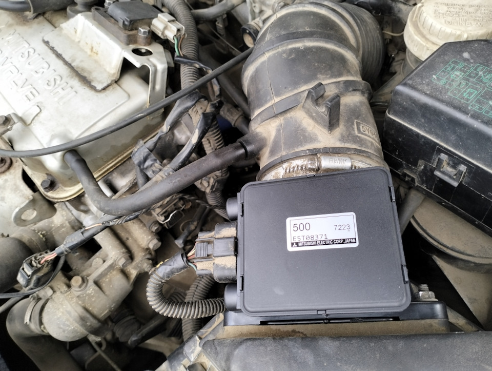 Необдуманный поступок который привел к замене МАФ. — Mitsubishi Carisma ...