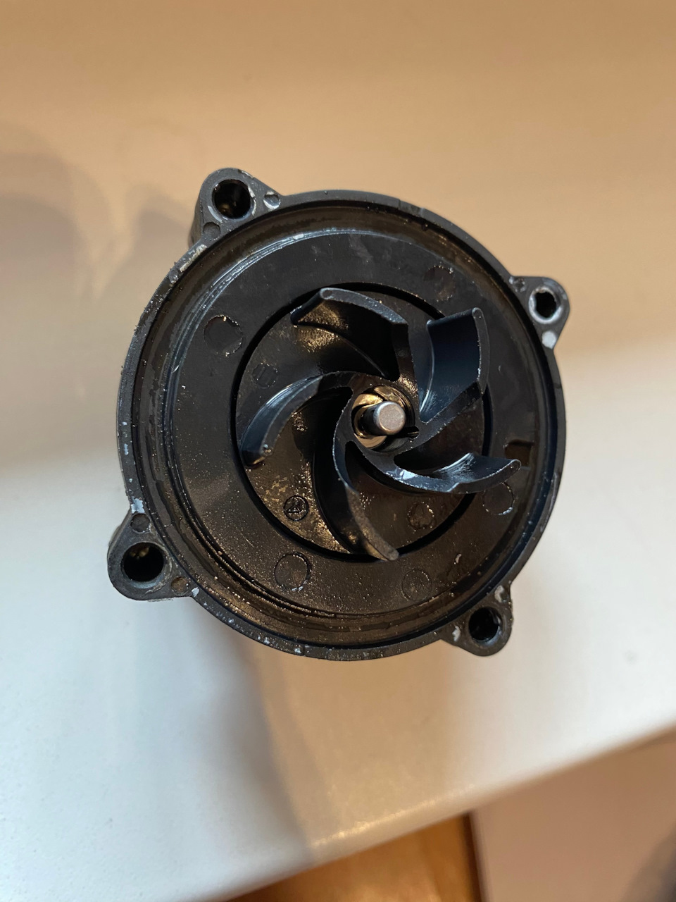 Приехали. Ошибка P26F800: Насос охлаждающей жидкости 3, заклинен ...