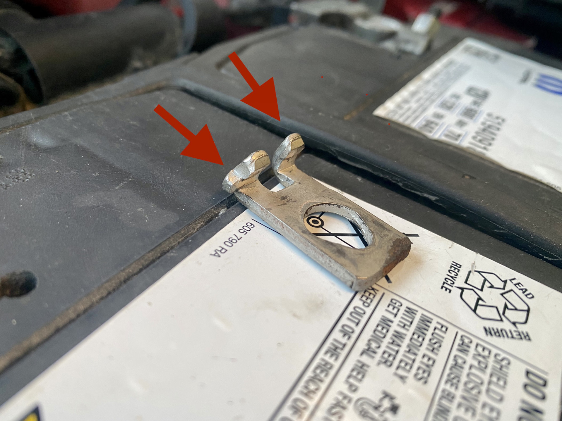 Реставрация плюсовой клеммы аккумулятора / Veloster — Hyundai Veloster ...