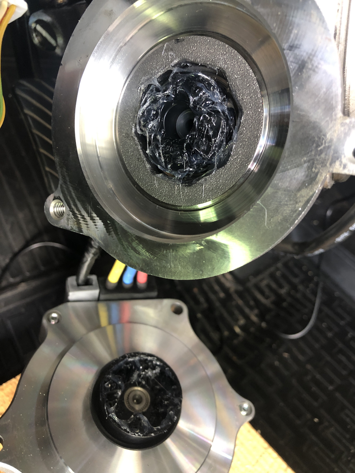 Профилактика муфты ЭУР и замена втулок педали сцепления — KIA Ceed (2G ...