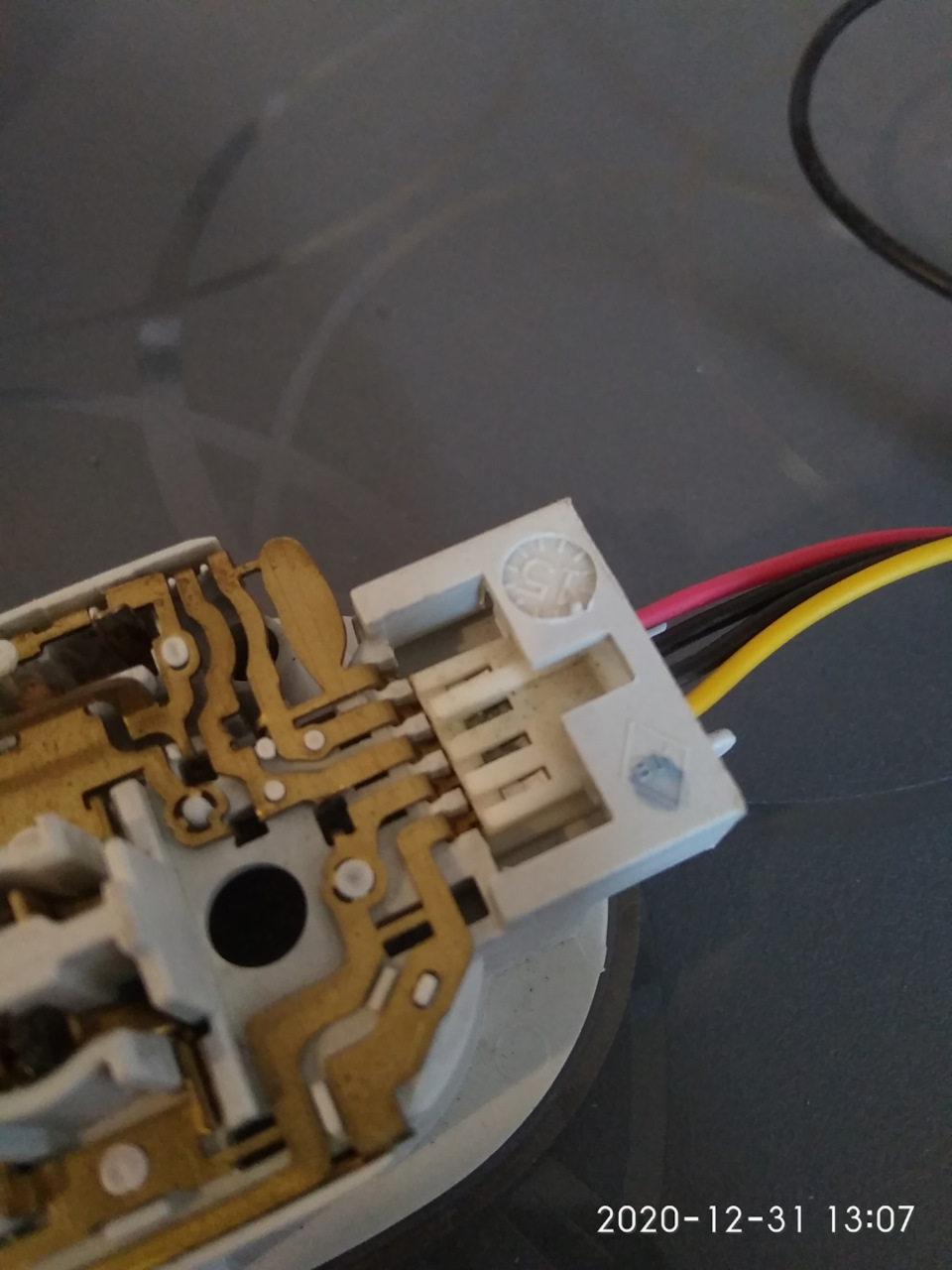 Плафон задним пассажирам ( третий плафон) — Chevrolet Lanos, 1,5 л ...