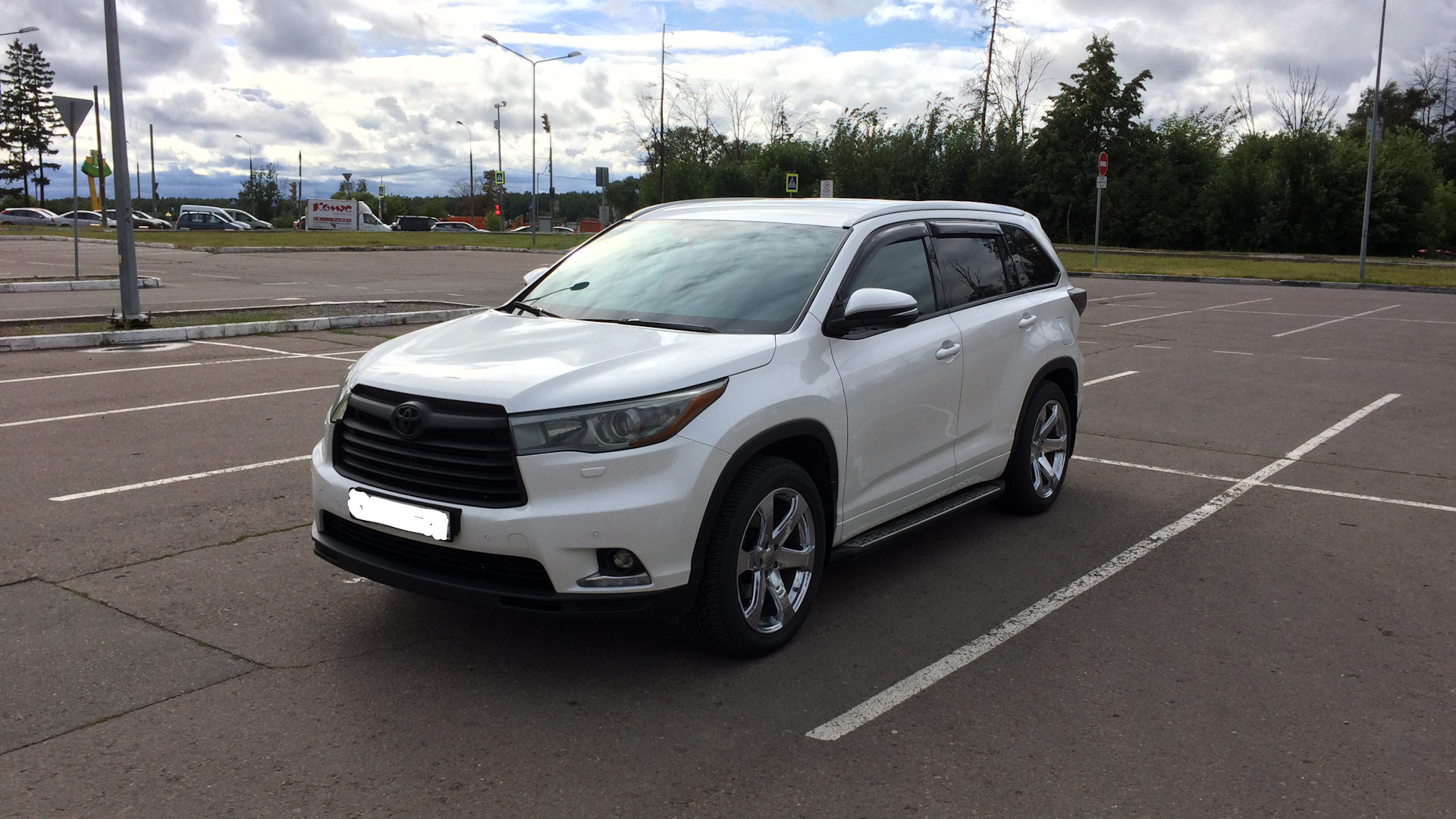 Toyota Highlander (XU50) 3.5 бензиновый 2015 | на DRIVE2