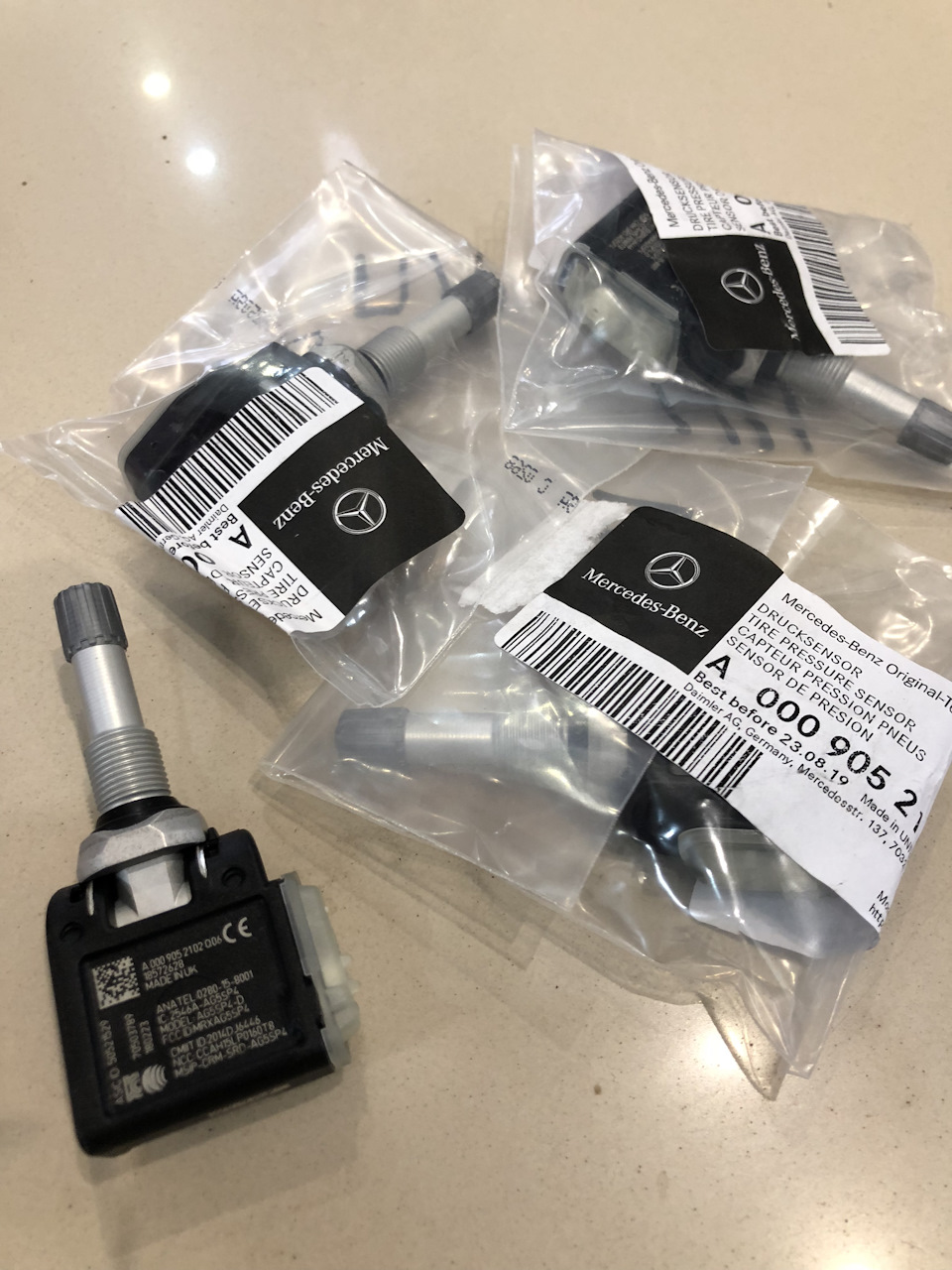 Датчики давления в колёса — Mercedes-Benz E-Class Coupe (C238), 3 л ...