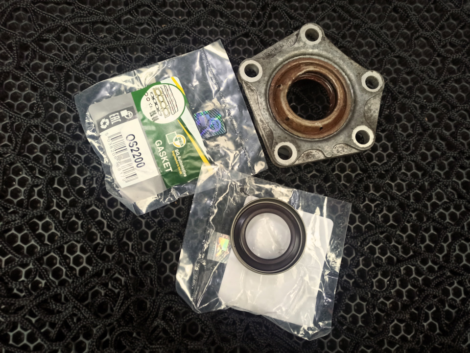 #68.Cальники полуосей. — Opel Vectra B, 1,8 л, 1996 года | запчасти ...