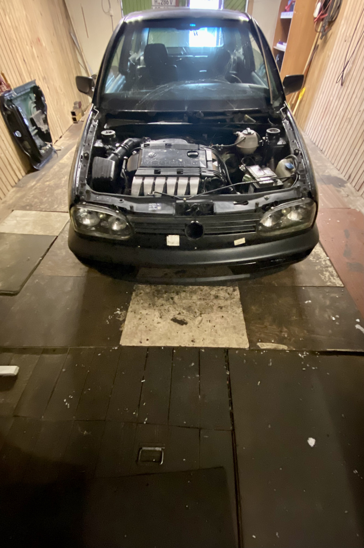 Решетка оригинал — Volkswagen Golf GTI Mk3, 2,9 л, 1996 года | запчасти ...