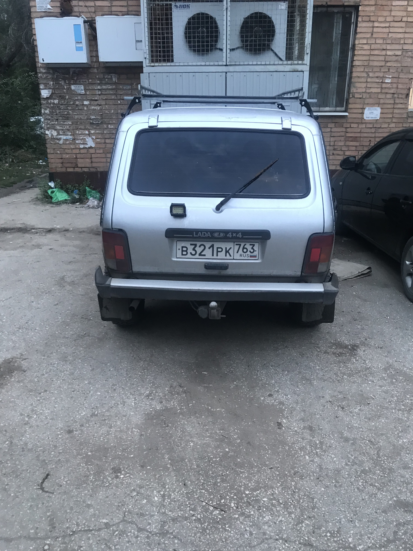 Задняя противотуманка — LADA 4x4 5D, 1,7 л., 2011 года | аксессуары ...