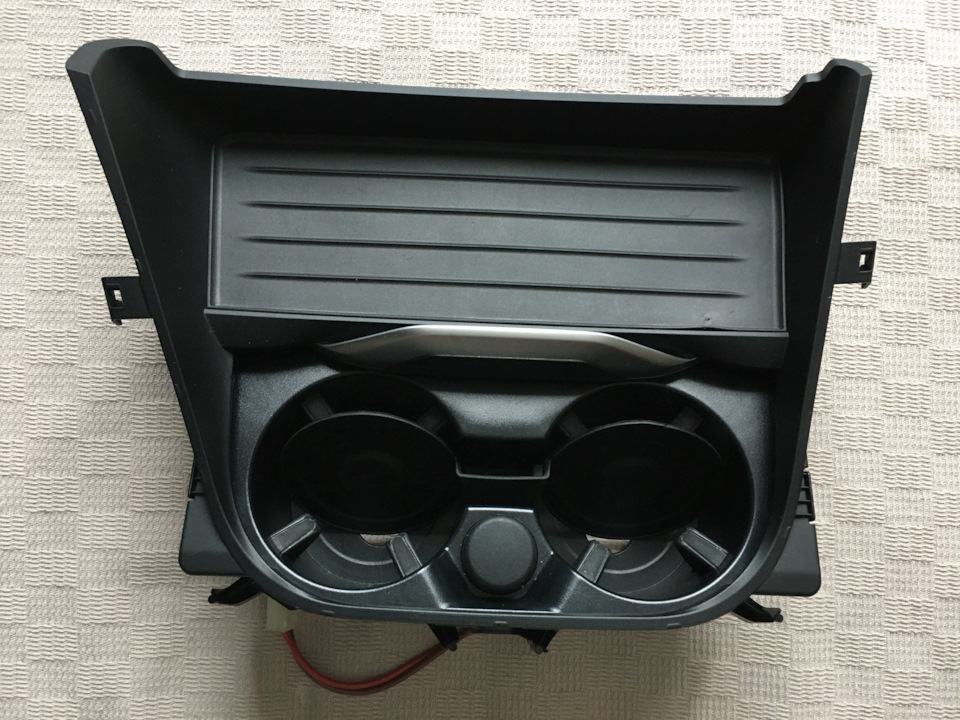 51169301722 Подстаканник BMW | Запчасти на DRIVE2