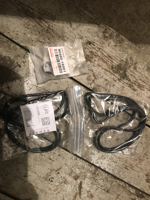 1121346020 Прокладка крышки ГБЦ OEM TOYOTA LEXUS | Запчасти на DRIVE2