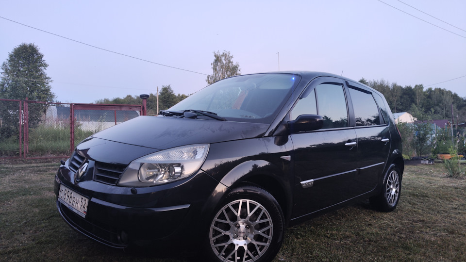 Комплектация авто. — Renault Scenic II, 2 л, 2004 года | наблюдение ...