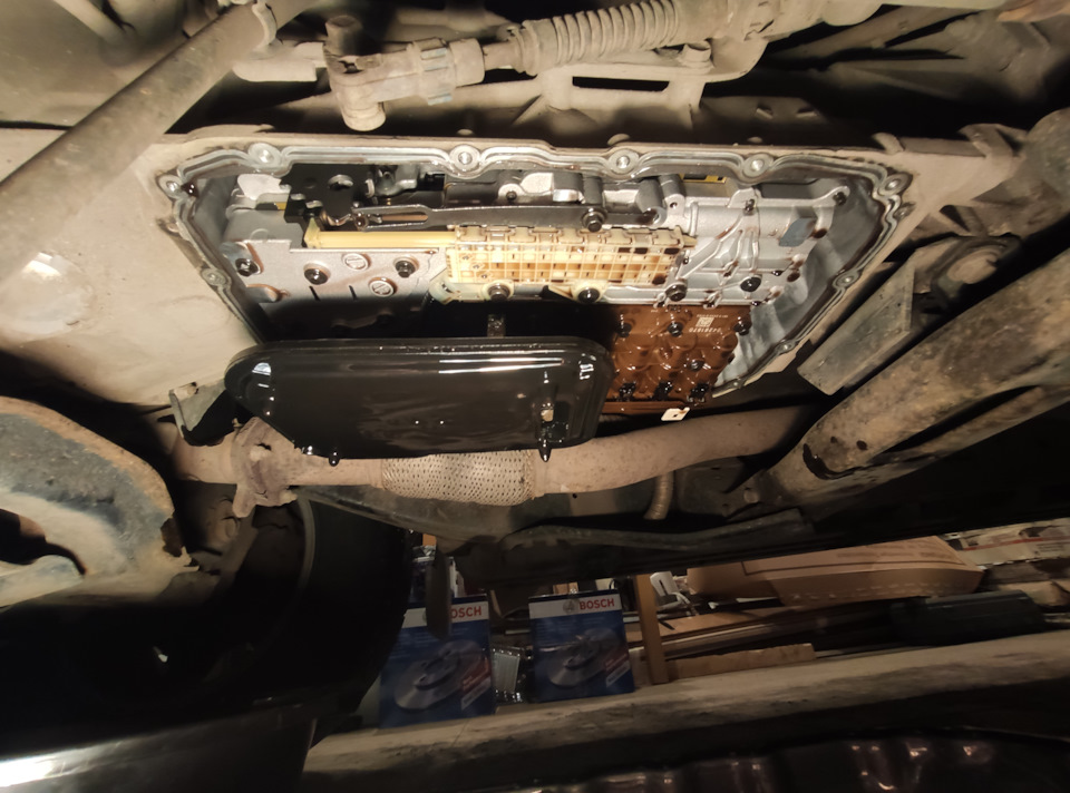 70. Замена масла в АКПП 6L50 — Chevrolet TrailBlazer (2G), 2,8 л, 2014 ...