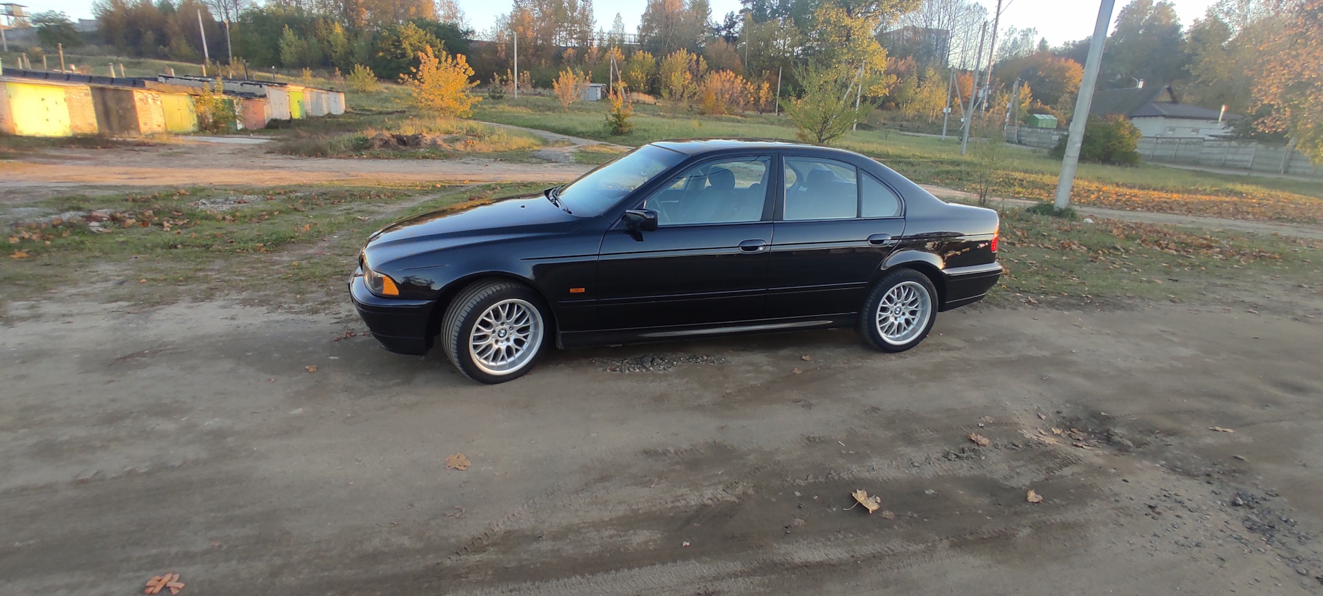 Rondell 0058 R17 — BMW 5 series (E39), 2 л, 2001 года | колёсные диски ...
