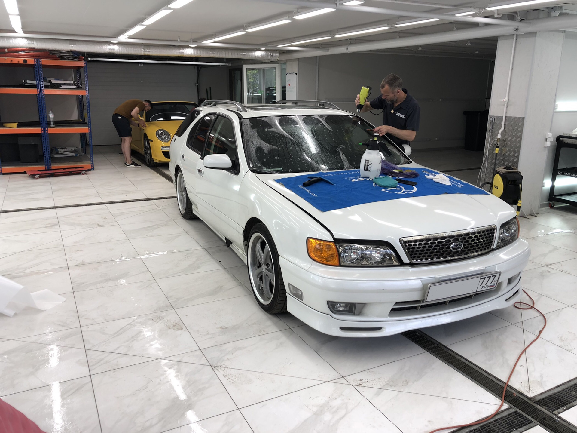 Бронирование лобового стекла пленкой Exoshield — Nissan Cefiro Wagon, 3 ...