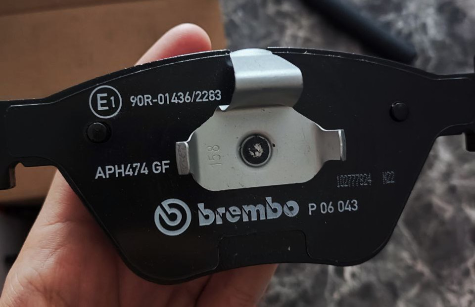 21. Тормоза Brembo на перед + замена жиж — BMW 3 series Coupe (E46), 3 л, 2002 года | визит на ...