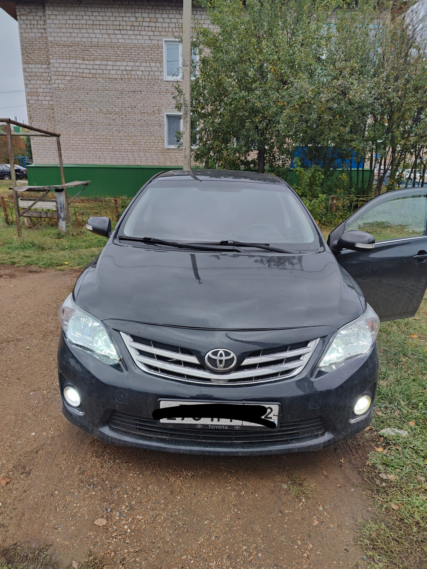 Led в ближний и дальний — Toyota Corolla (140/150), 1,6 л, 2011 года ...