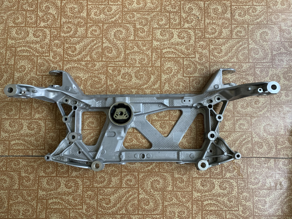 5Q0199369G Кронштейн VAG | Запчасти на DRIVE2