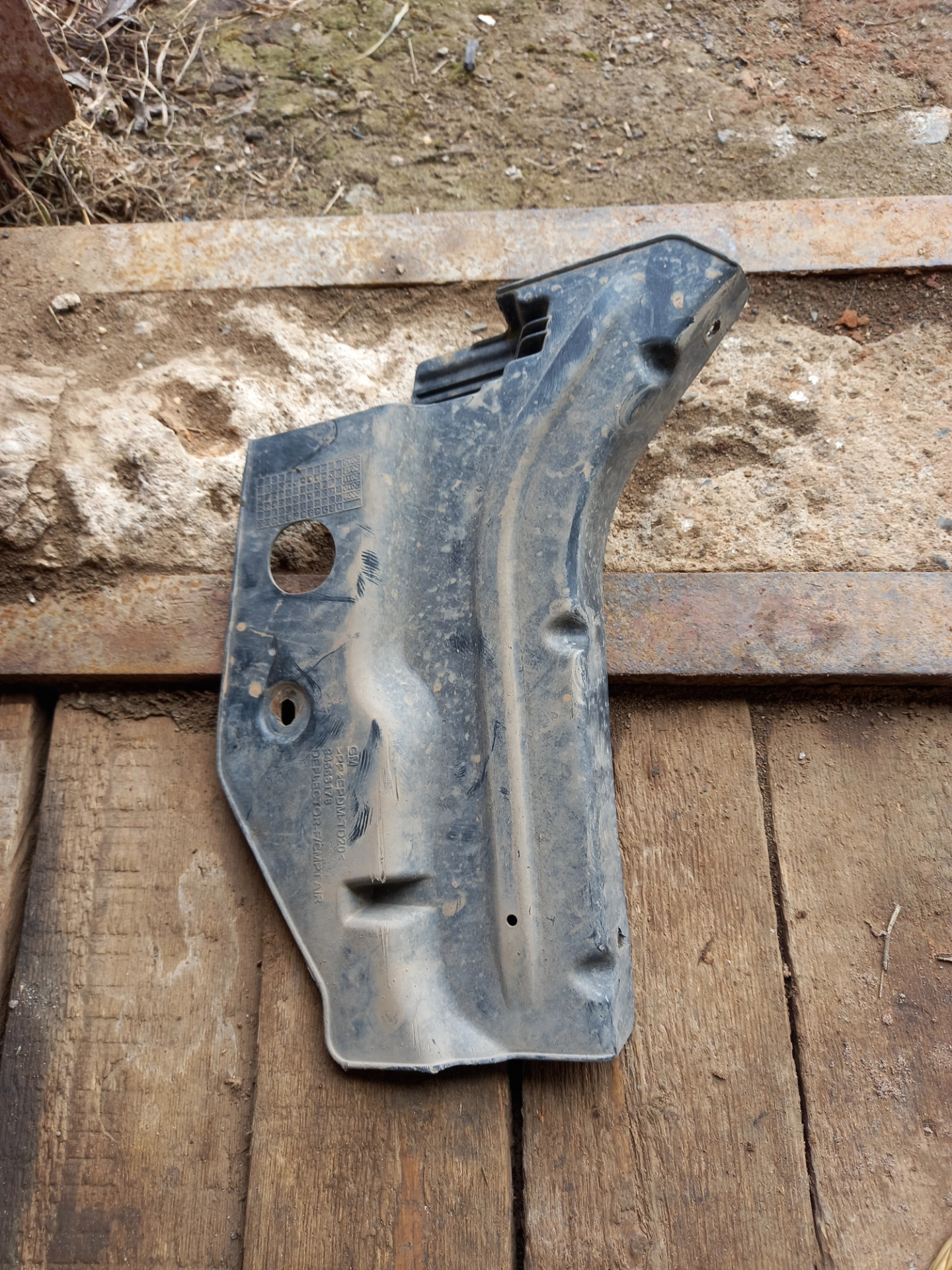 Установка левой защиты — Chevrolet Cruze (1G), 1,6 л, 2012 года ...