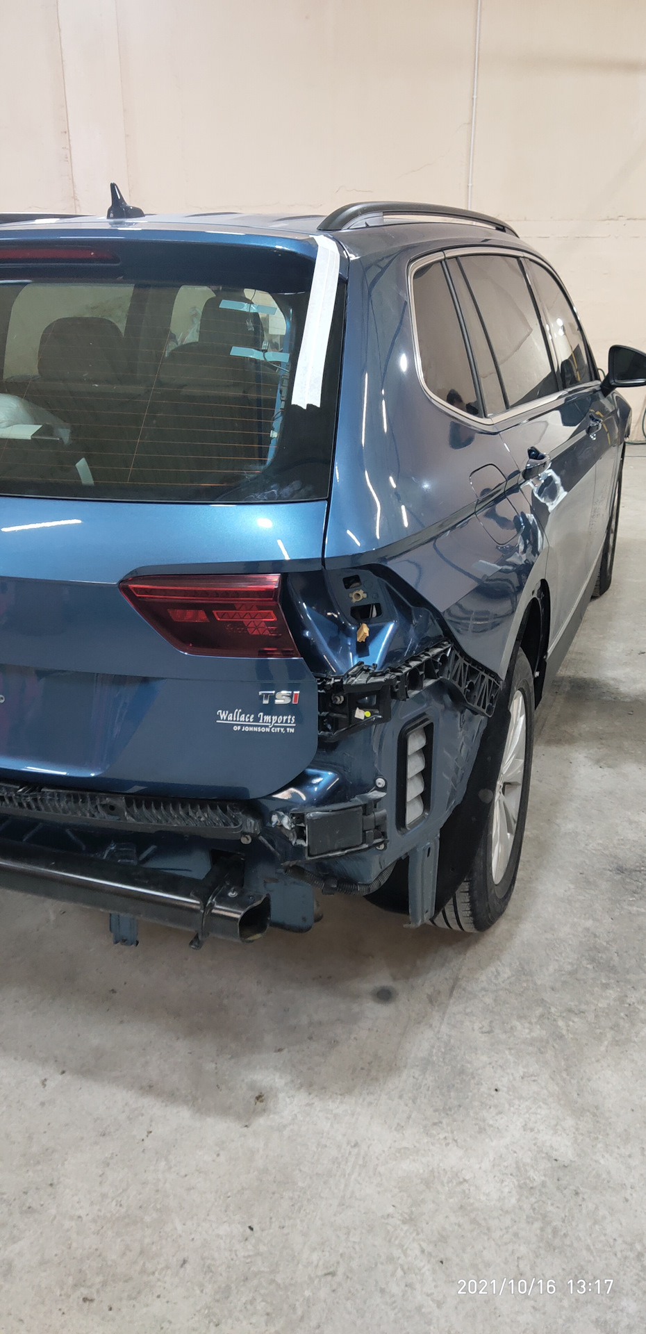 Покрасили Тигуан — Volkswagen Tiguan Allspace, 2 л, 2018 года ...