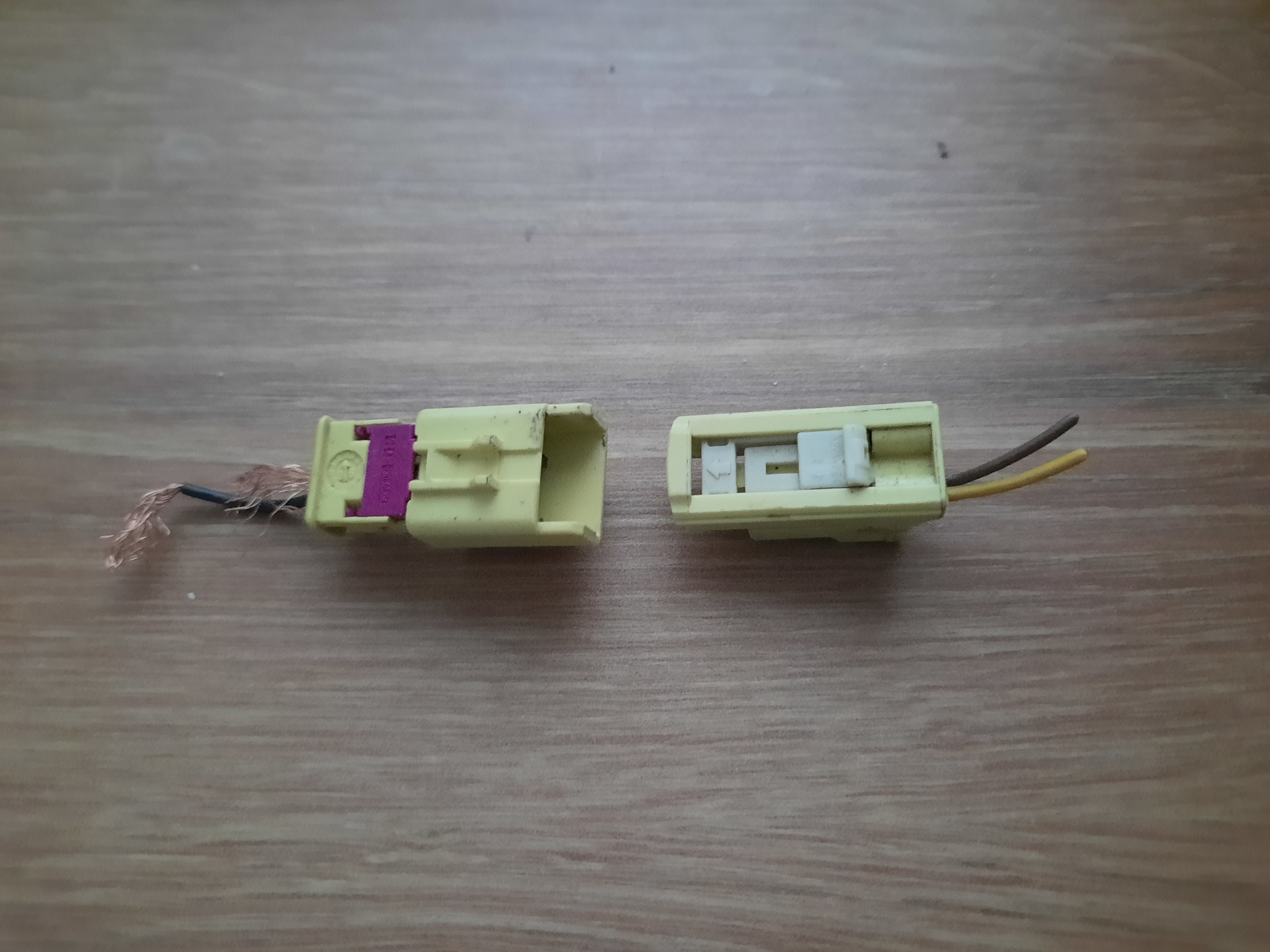 P1218/P1217 ошибки airbag и простое решение — Porsche Cayenne (1G) 955/ ...