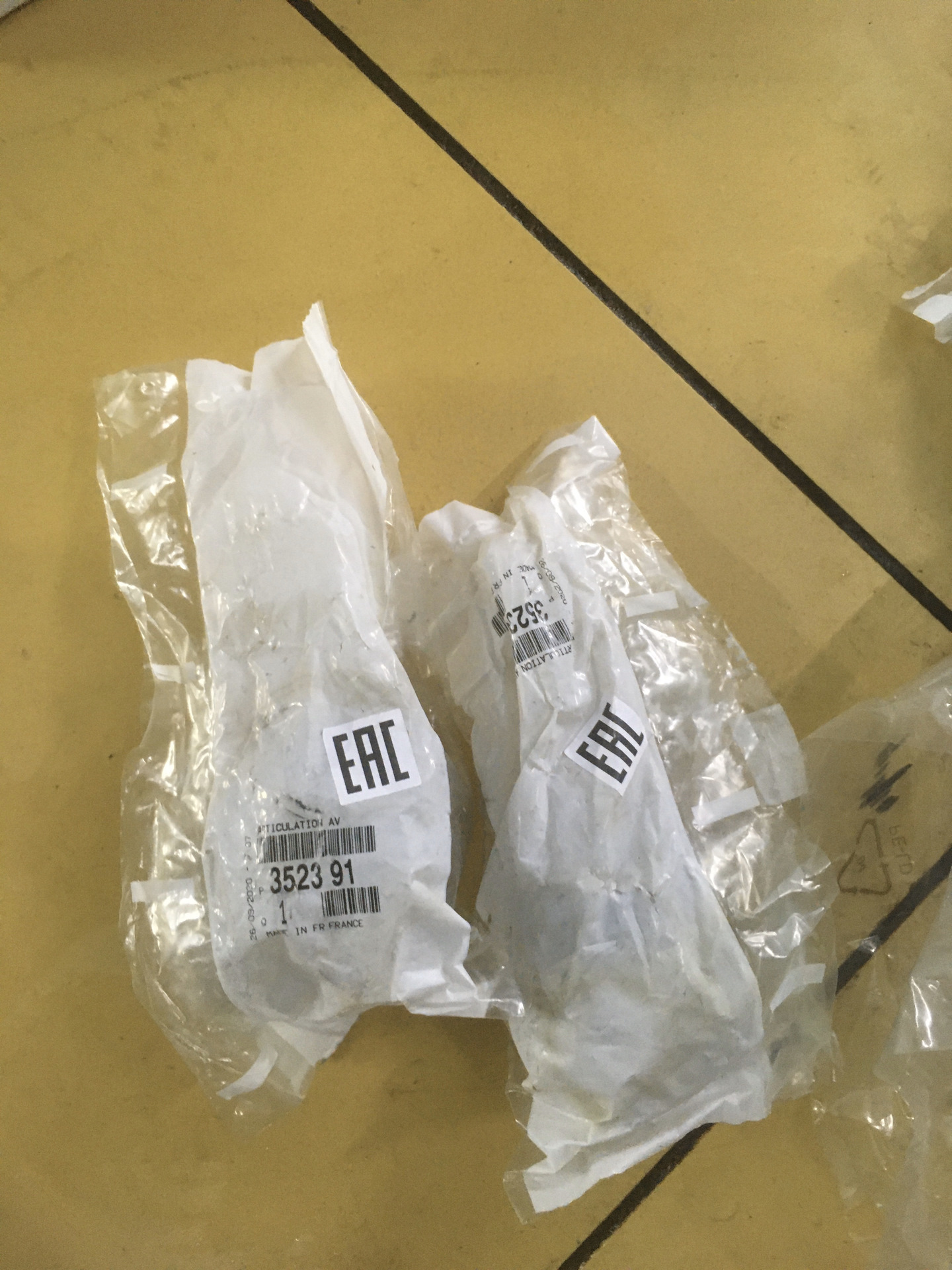 Запчасти подъехали — Peugeot Partner Tepee, 1,6 л, 2011 года | запчасти ...