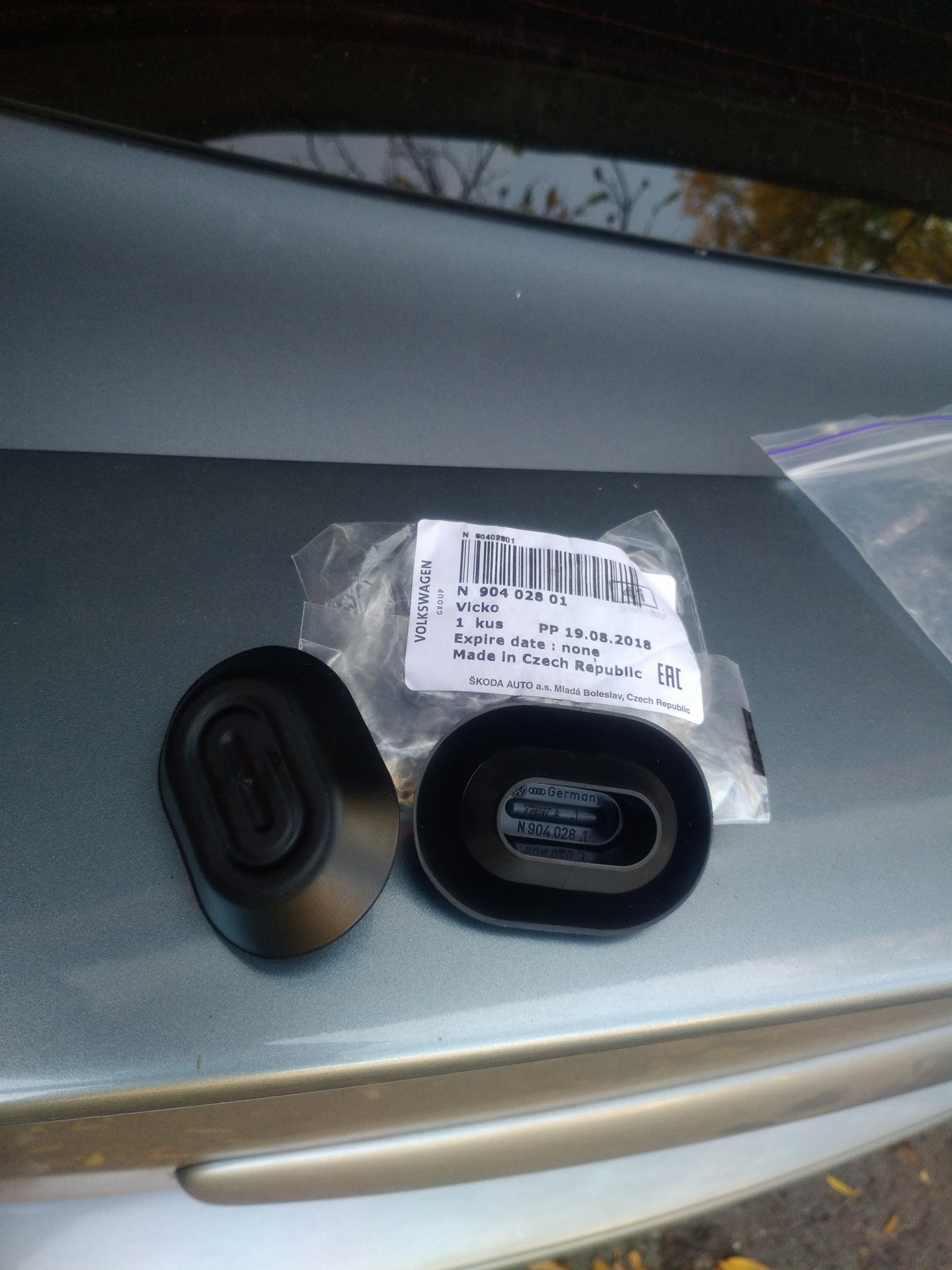 Заглушки (пробки) днища — Skoda Octavia A4 Mk1, 1,8 л, 2007 года ...