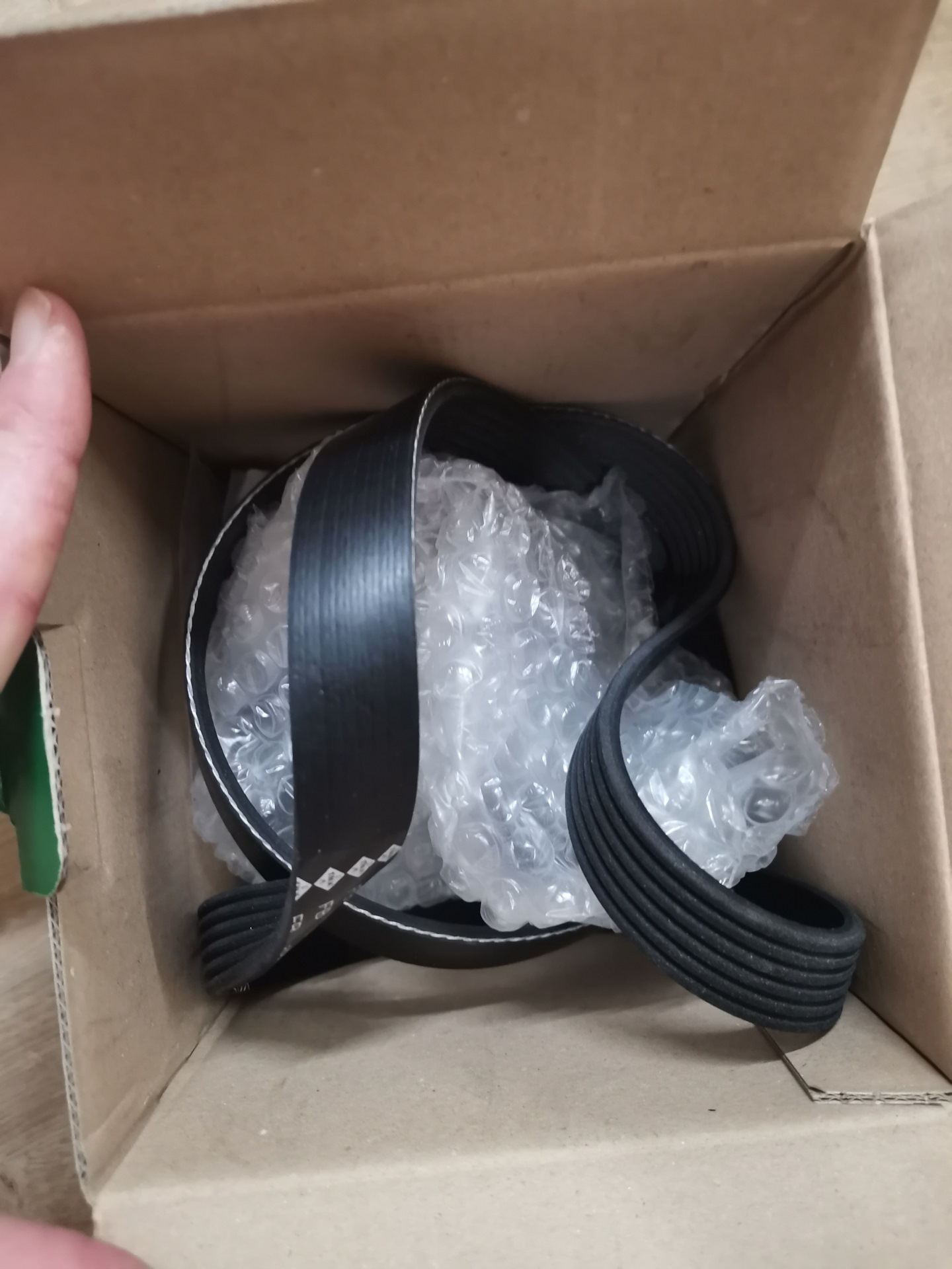 Комплект ремня INA/LUK 529000910 — Renault Megane III, 1,6 л, 2012 года ...