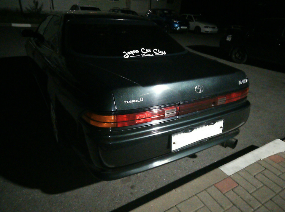 Шильдики на крышку багажника под заказ — Toyota Mark II (90), 2,4 л ...