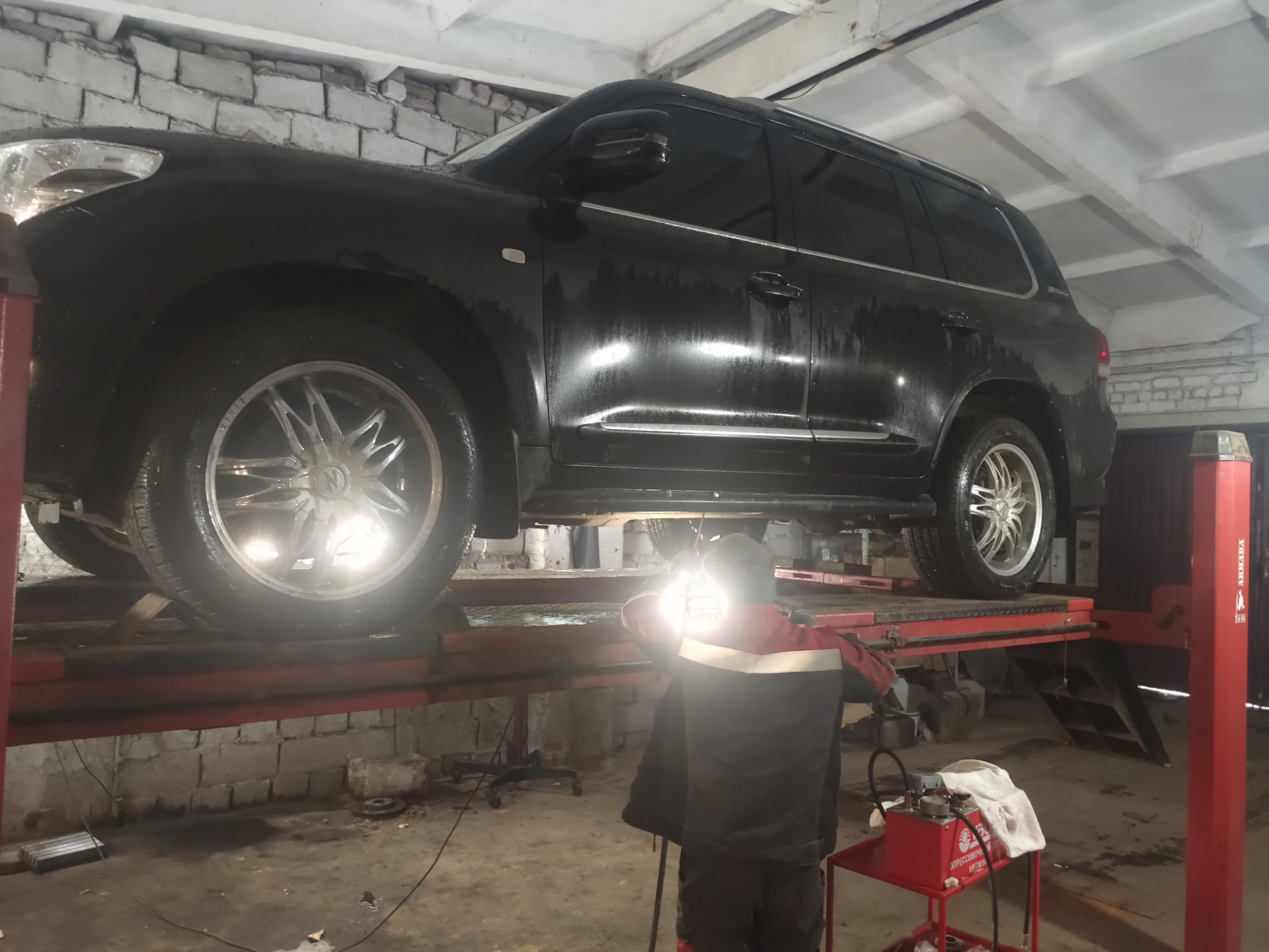 Огромное ТО выполнил, но не без приключений — Toyota Land Cruiser 200 ...