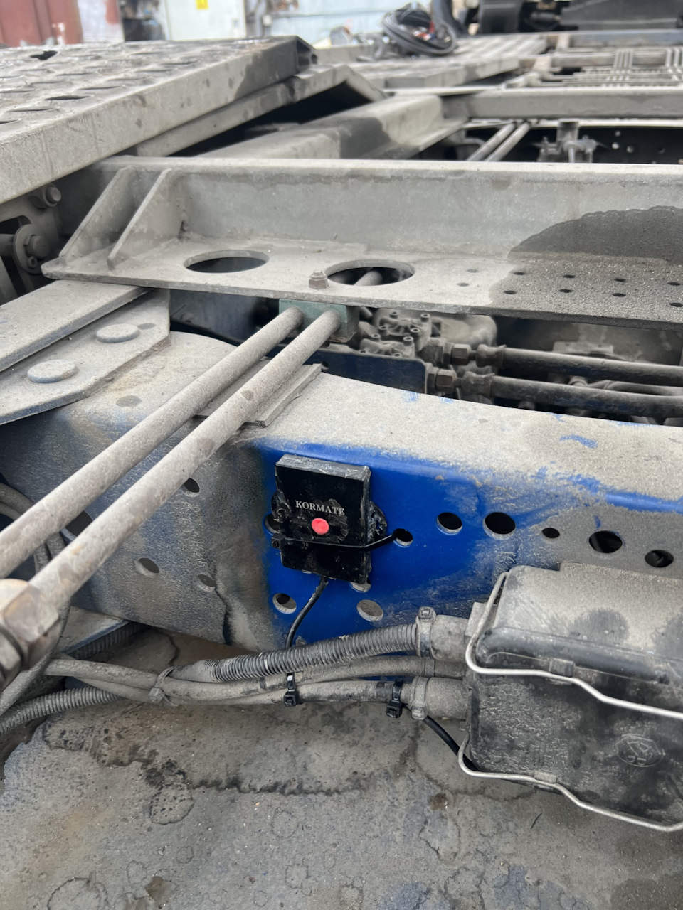 Система мониторинга давления в шинах — Volvo fm9, 9 л, 2006 года ...