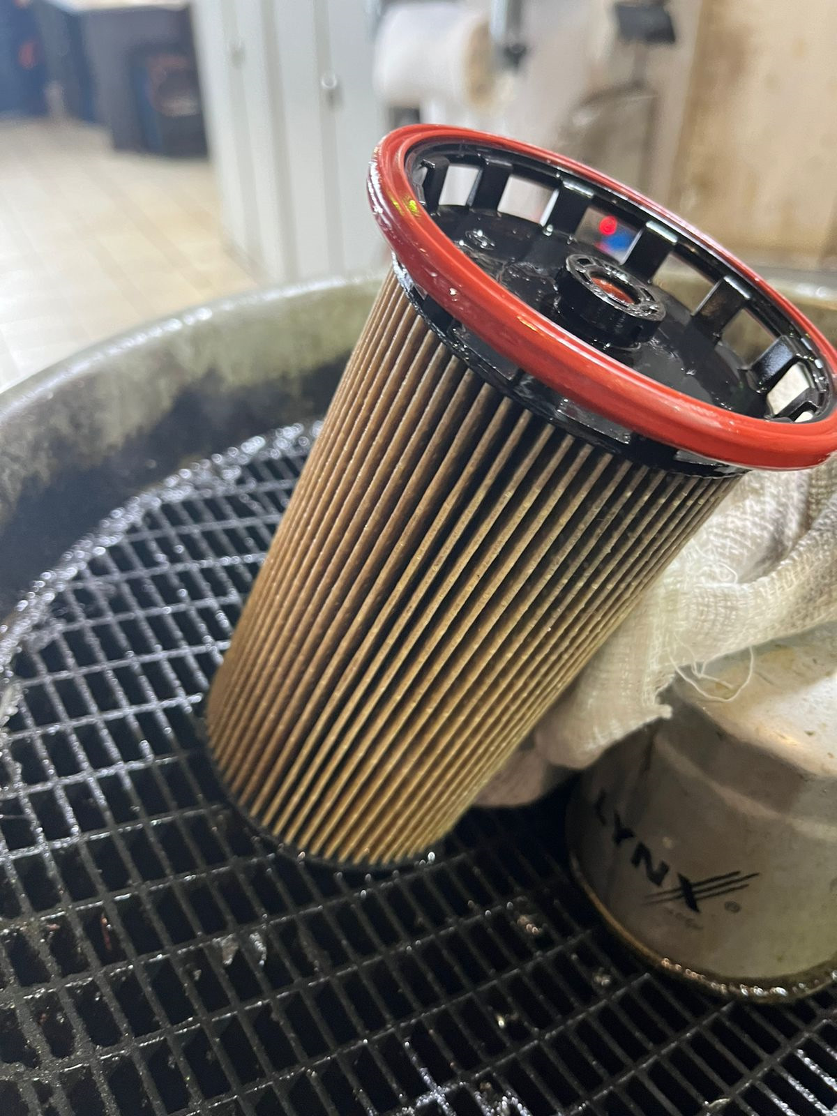 Плановое ТО ч.5 — Volkswagen Passat Variant (B8), 2 л, 2018 года ...