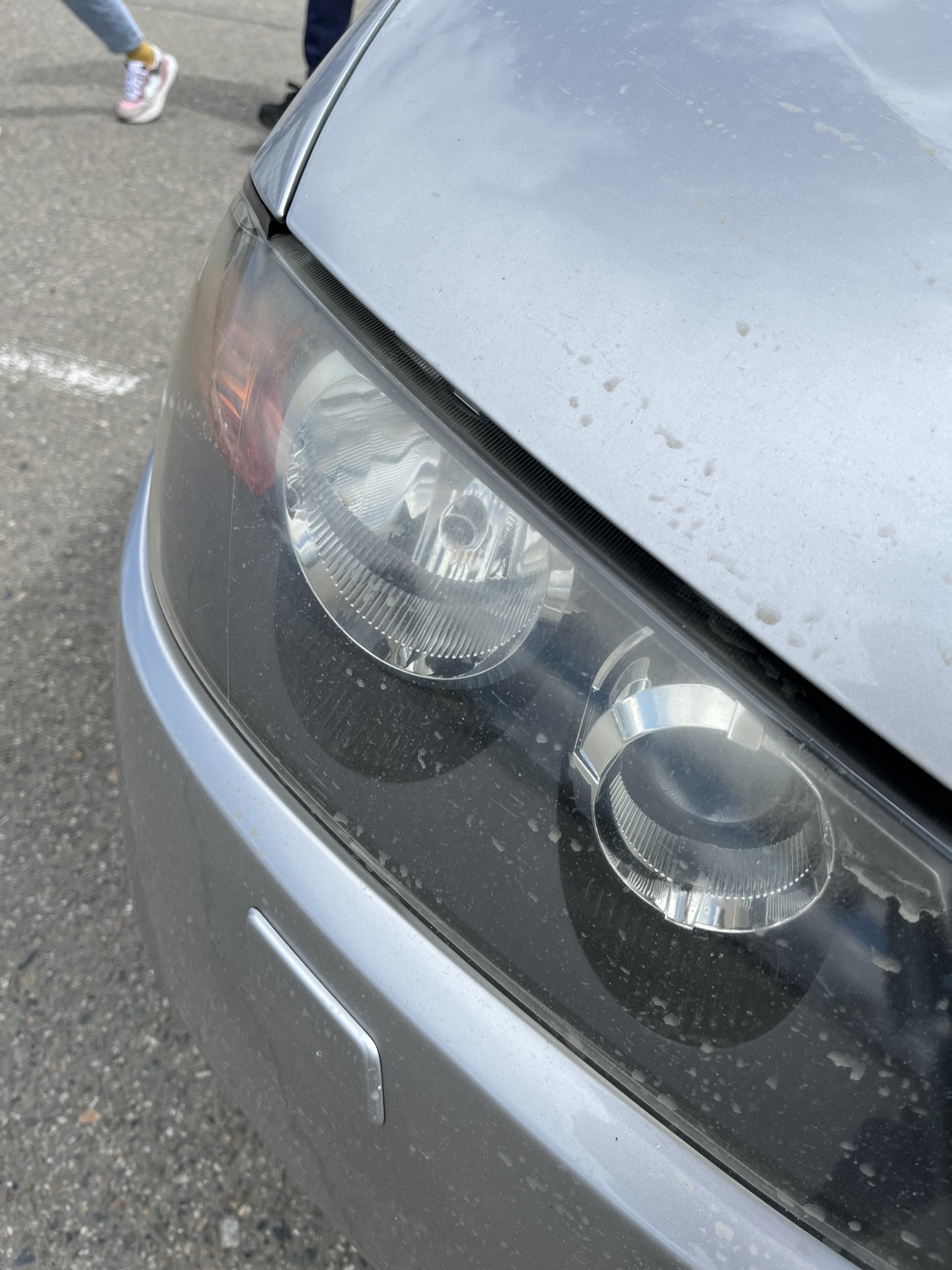 Второе хим. восстановление фары — Nissan Almera II (N16), 1,5 л, 2006 ...